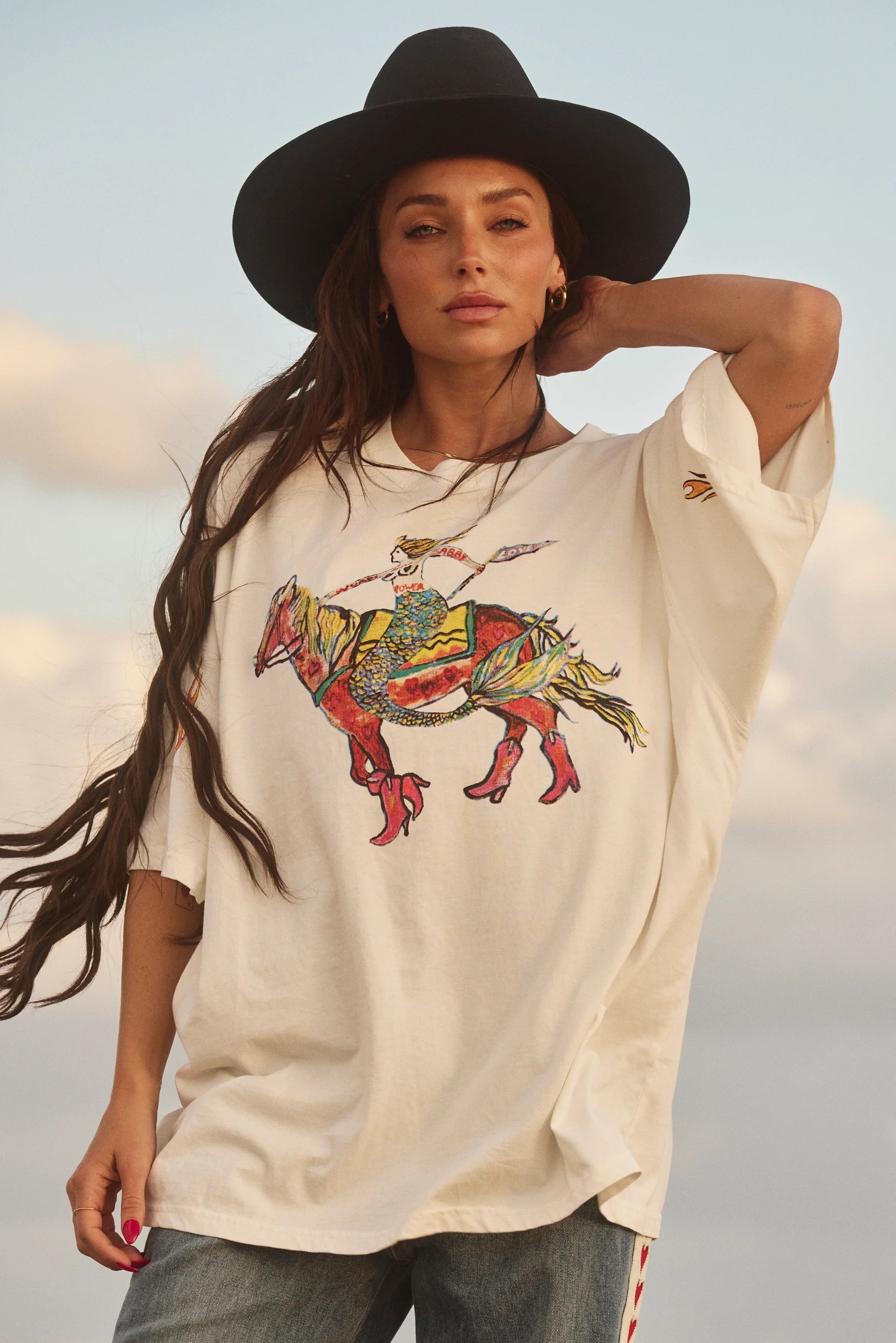 Sabbi - The Very Oversized Words Have Power Tee - Marshmellow – Moe and Me