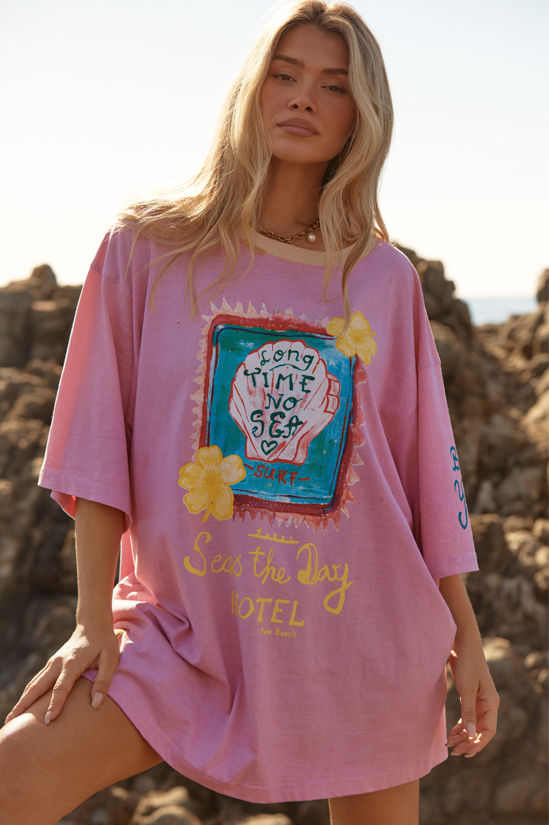 Sabbi - The Very Oversized - Seas The Day Hotel Tee - Musk Pink – Moe ...
